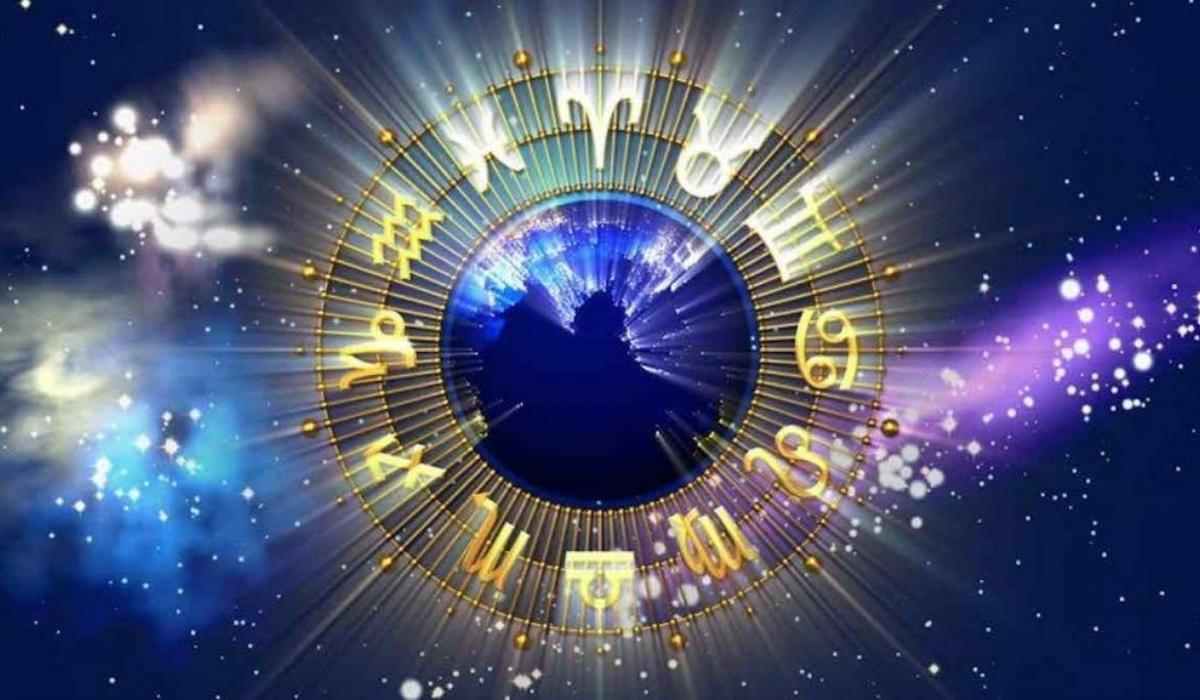 These 4 Zodiac Signs Will Experience Big Changes During The November ...