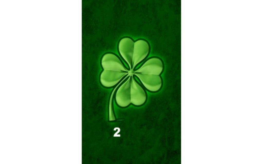Discover What Fate Has In Store For You by Choosing a Lucky Four-Leaf ...