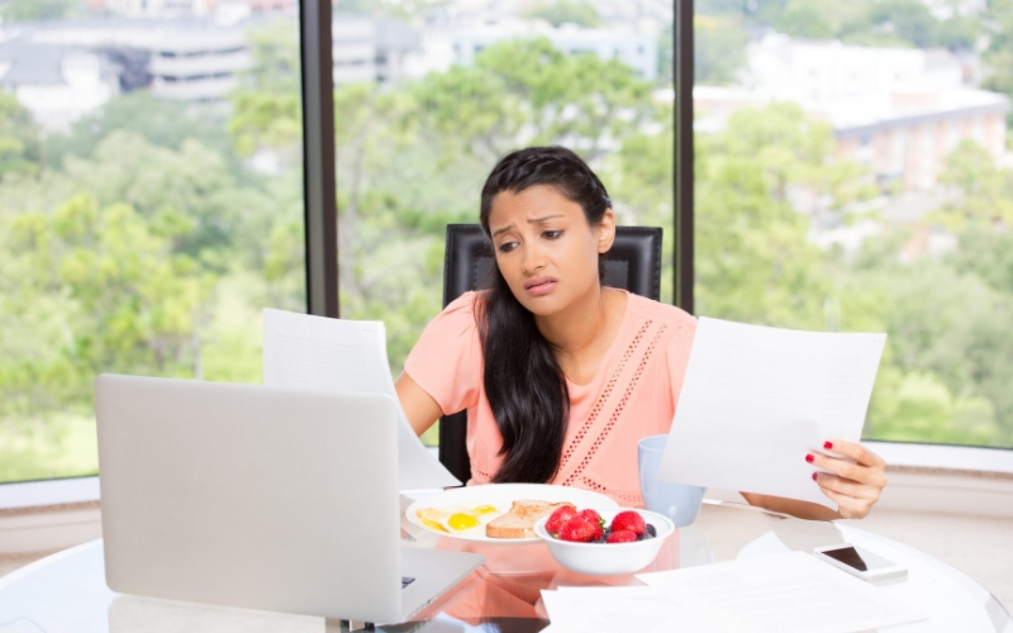 The Spiritual Meaning of Pain in The Left Eye: Avoid Overwhelm