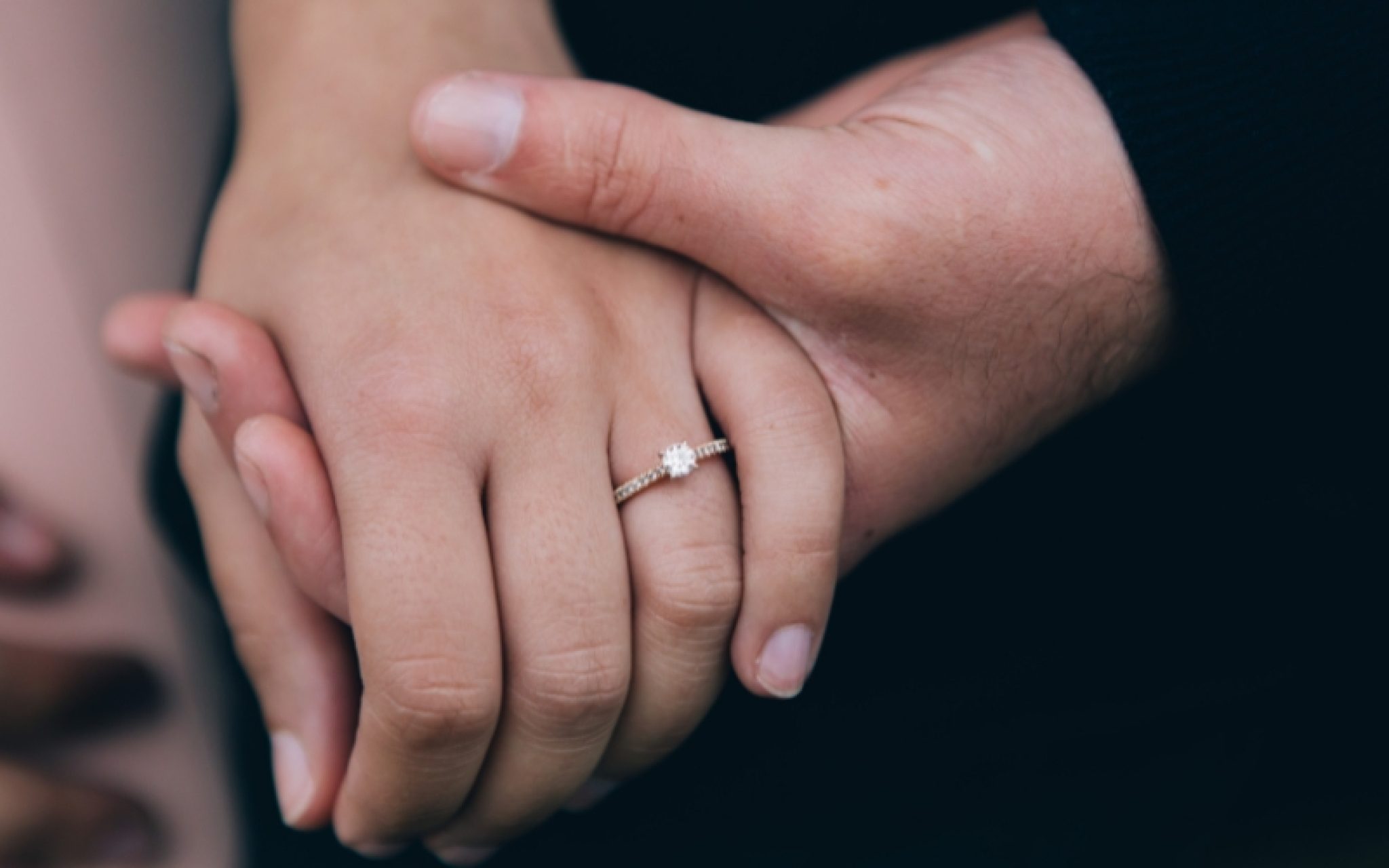 The Spiritual Meaning of Cutting a Finger - Change is Necessary